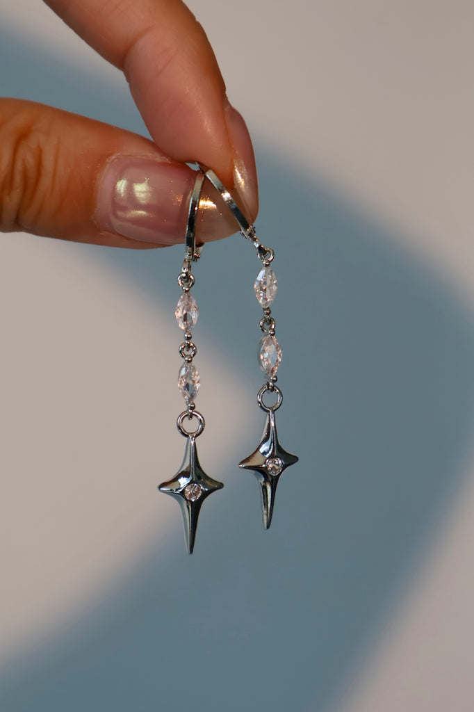 Star Dangle Earrings – Cutethingscommin