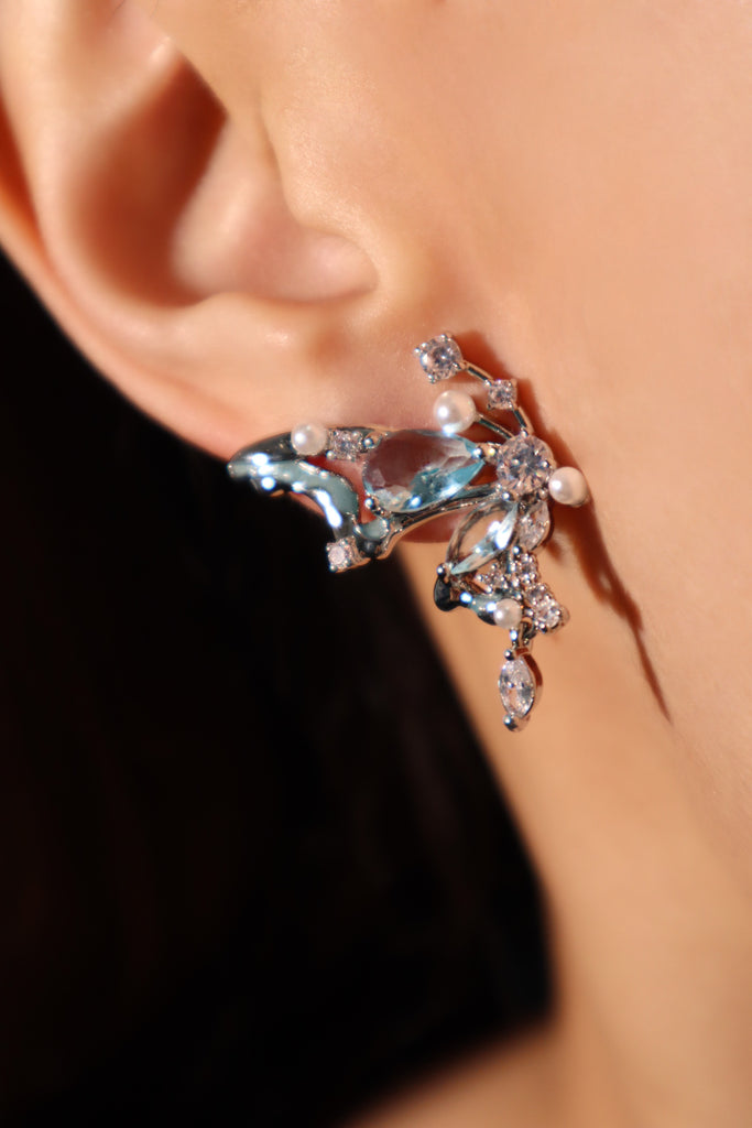 Platinum plated Blue Gem Butterfly Earrings – Cutethingscommin
